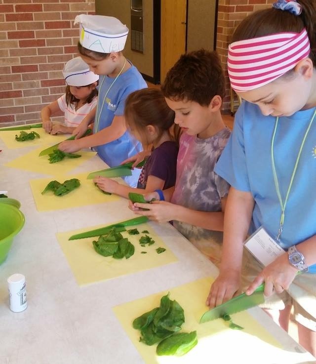 Simple Suppers Summer Camp - Windsong Ranch | CookLearnGrow
